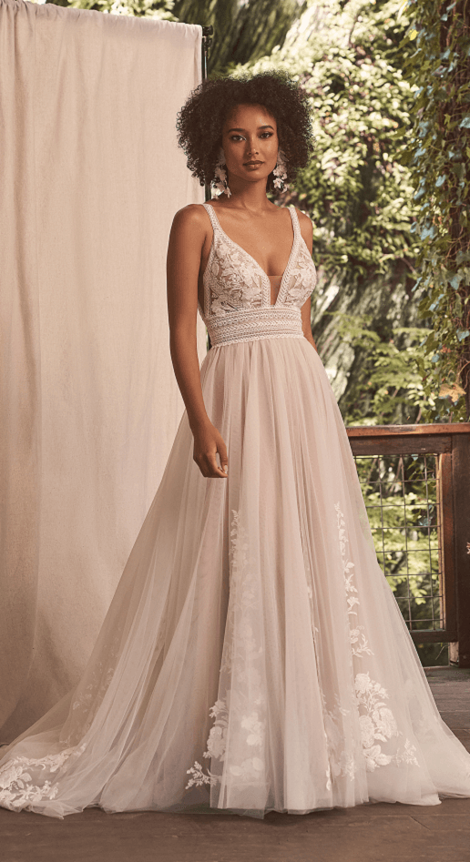 Winifred - The White Dress