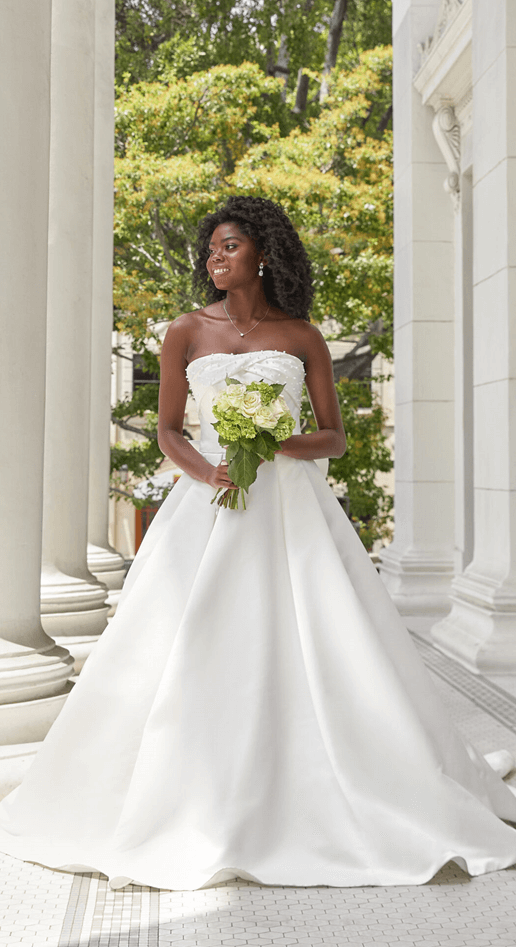 Kora - The White Dress